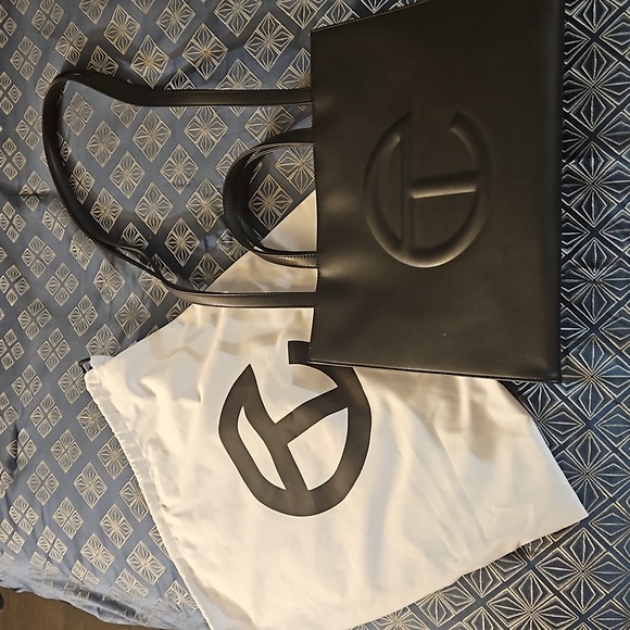 Telfar | Bags | New Medium Telfar Shopping Bag | Poshmark